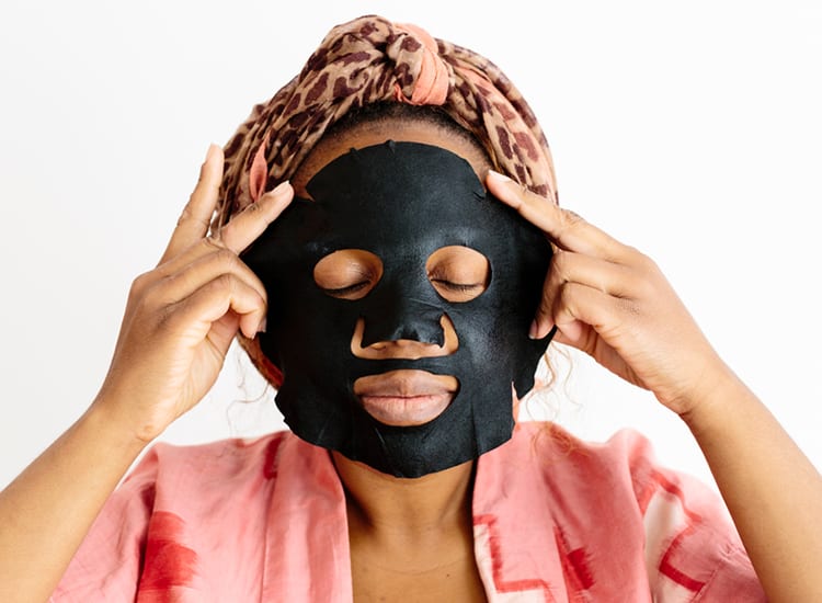 A Five-Step Clean Beauty Routine To Simplify Your Life | Clean Program